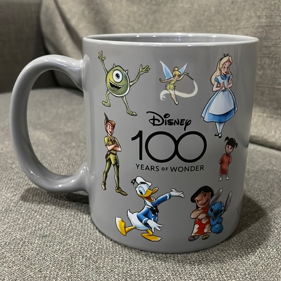 Disney | Dining | Disney Zak 0 Years Of Wonder Disney Characters Minnie Mickey Mouse Donald ...